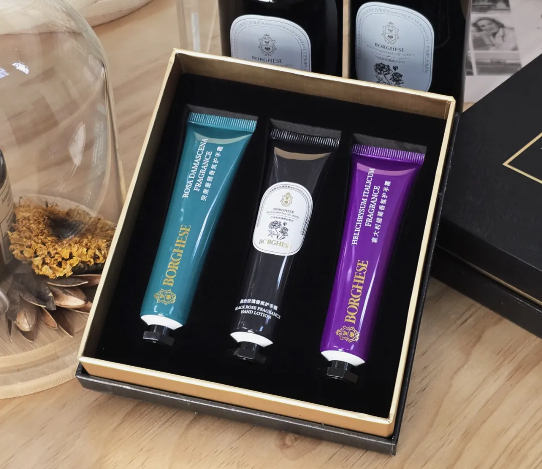 Let Time Linger in Your Hands with BORGHESE Scented Hand Cream - iHotel ...